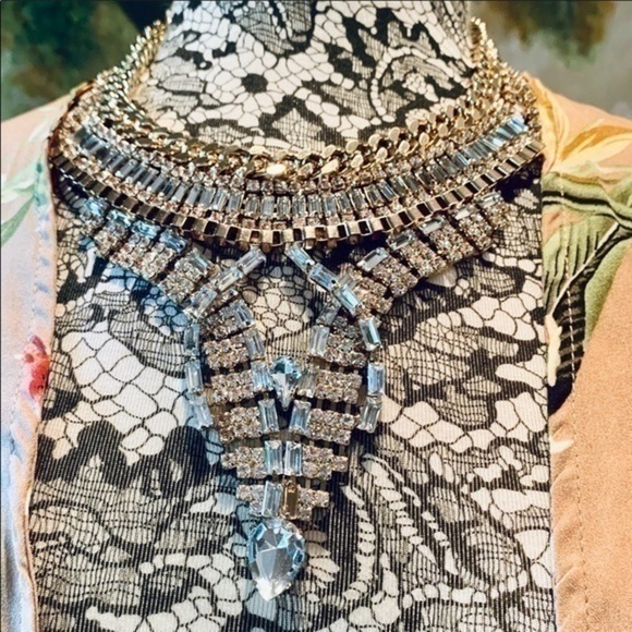 Jewelry | Chain Link Rhinestone Arrow Bib Necklace | Poshmark